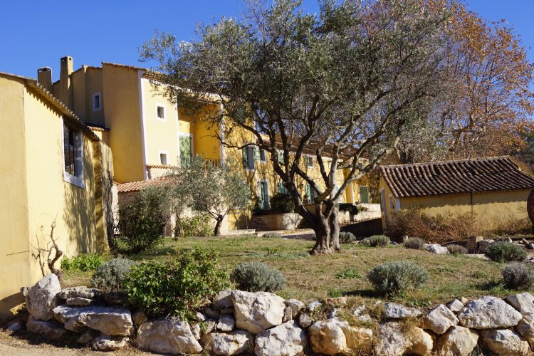 Font Alba Estate: Your Private Oasis in Luberon Escape to the peace and ...